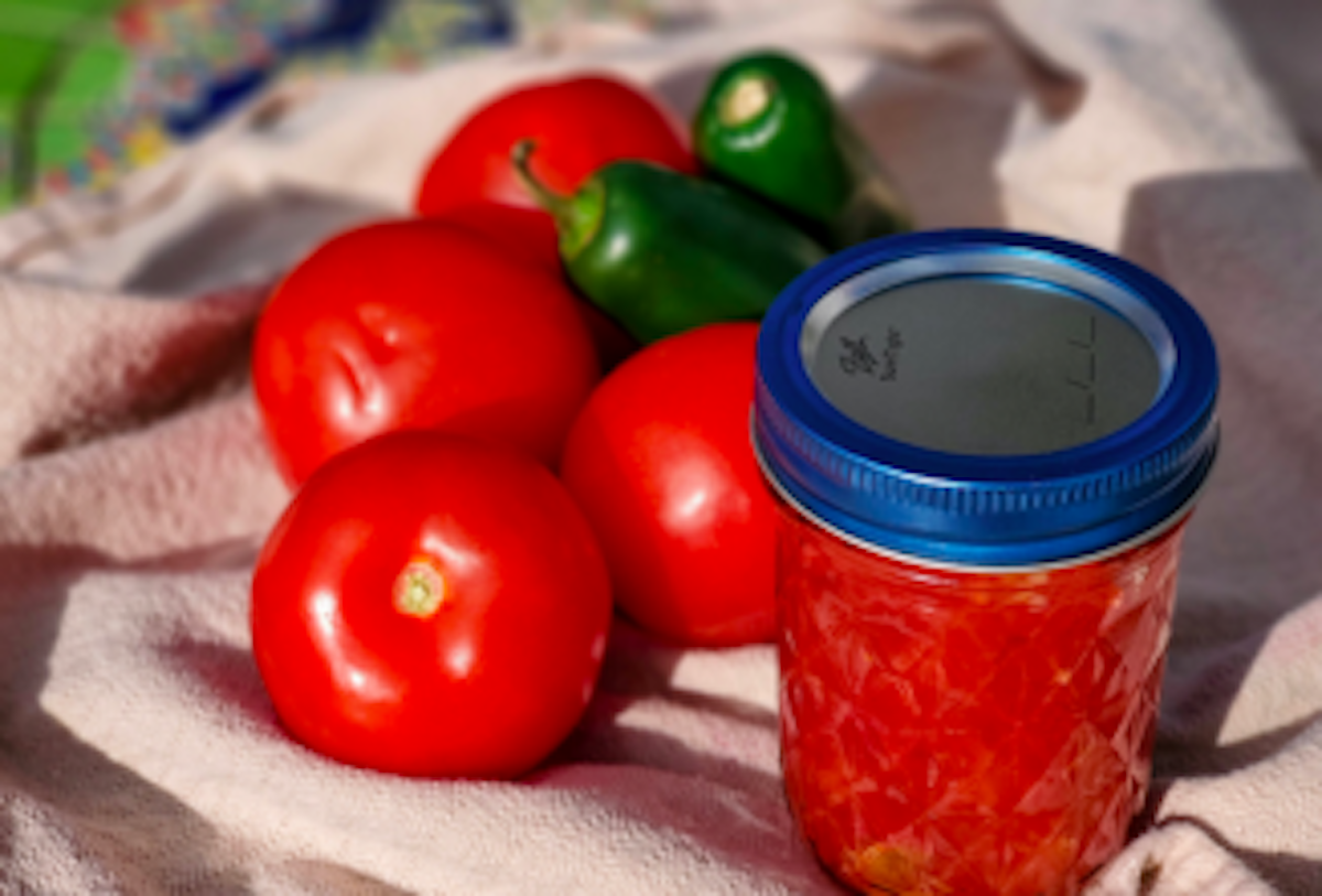 DIY Rotel-Style Tomatoes and Fish House Relish - Countryside